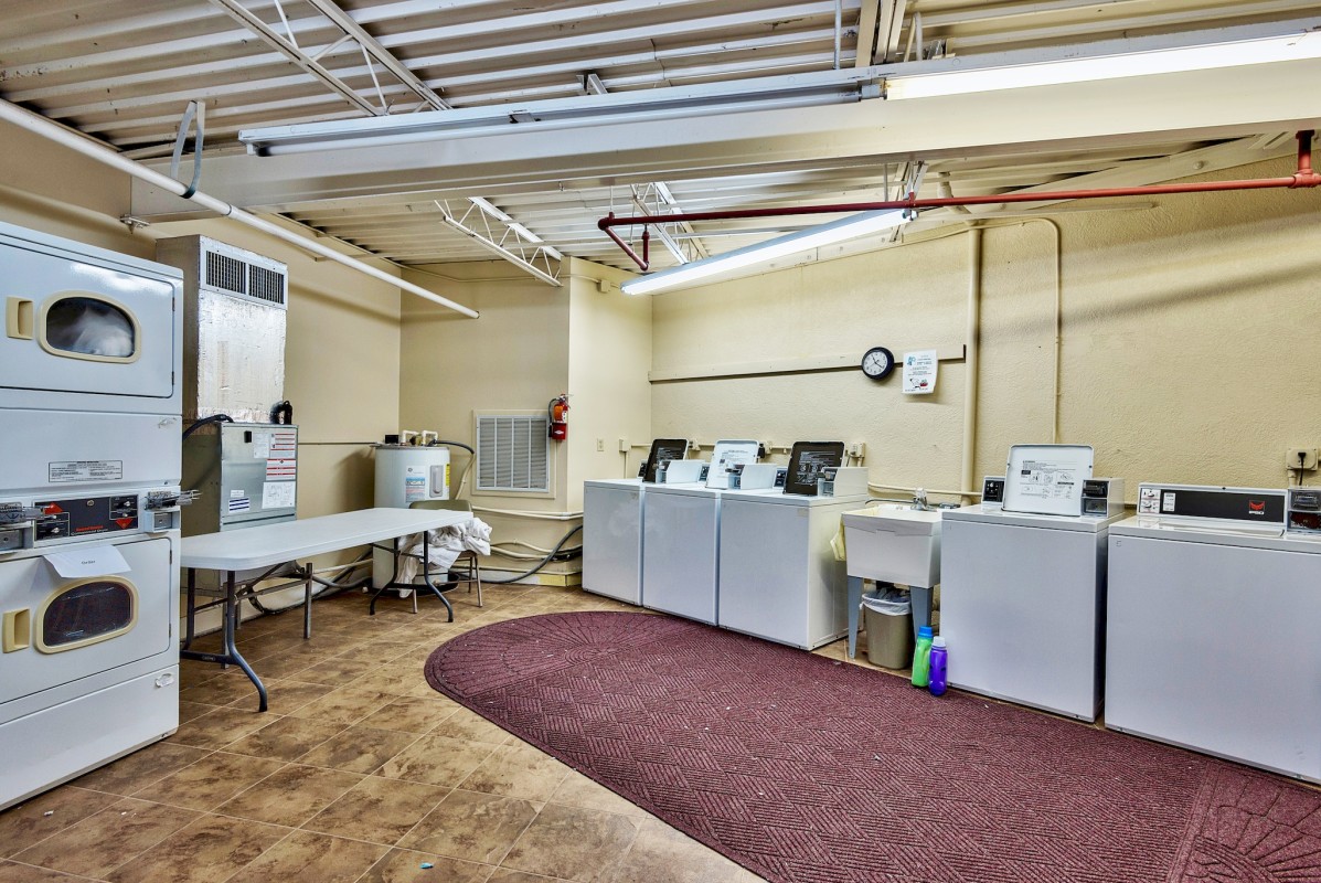 Rental | Islander Resort